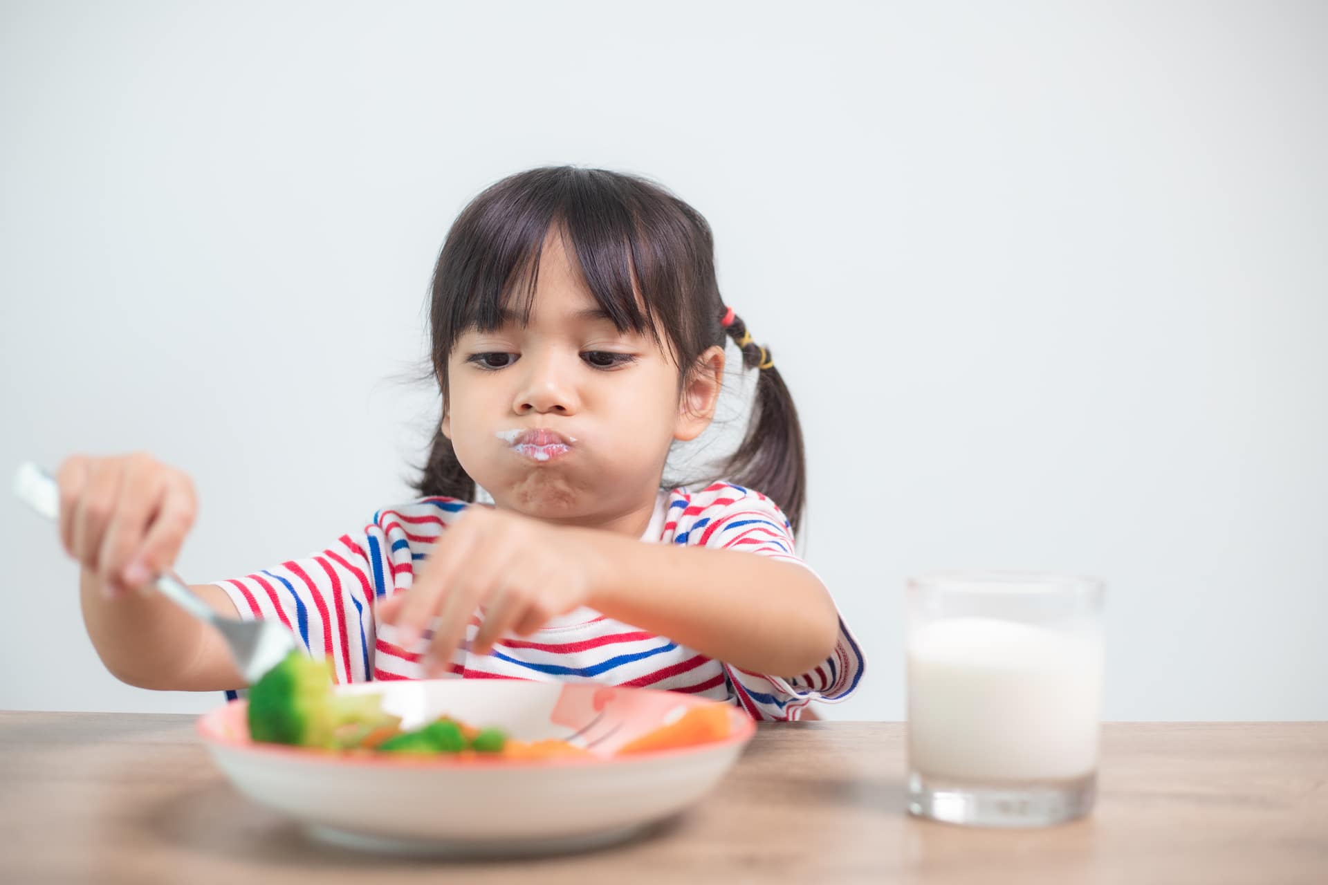 Ideas creativas para incluir queso fresco en la alimentación infantil.